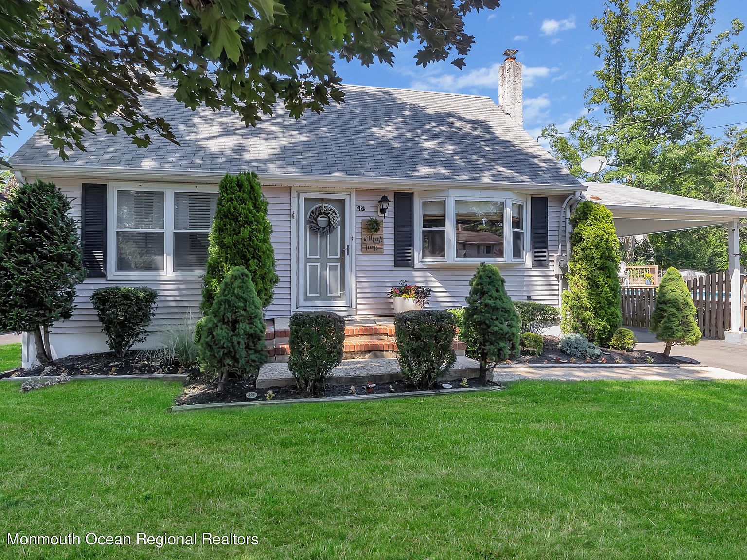18 Sands Point Dr, Toms River, NJ 08755 | Zillow