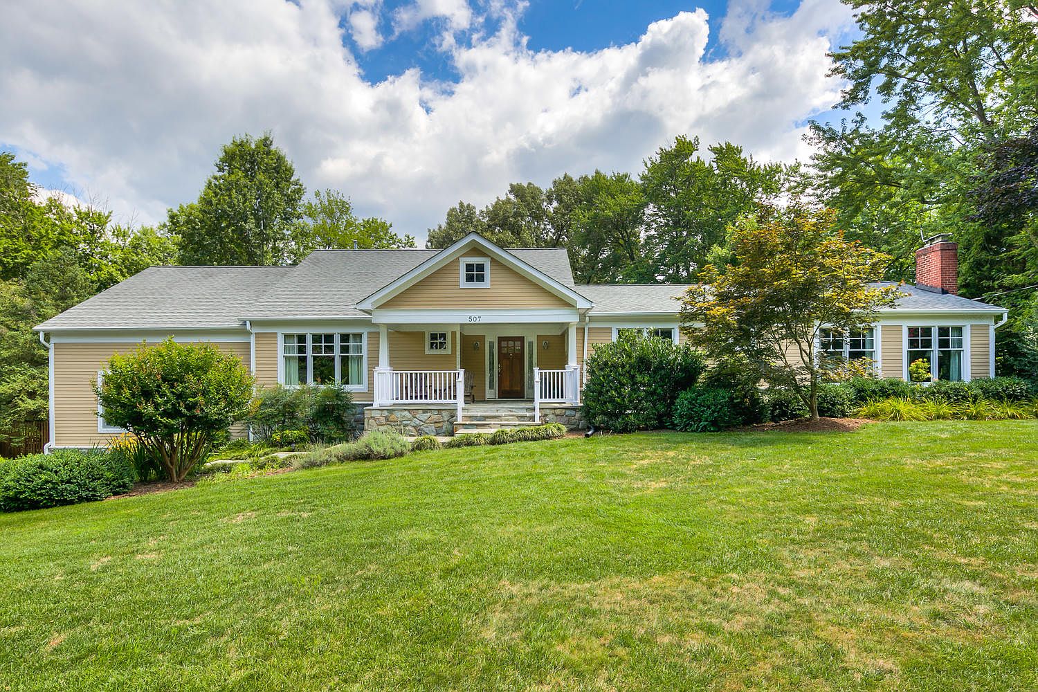507 Druid Hill Rd NE, Vienna, VA 22180 | Zillow