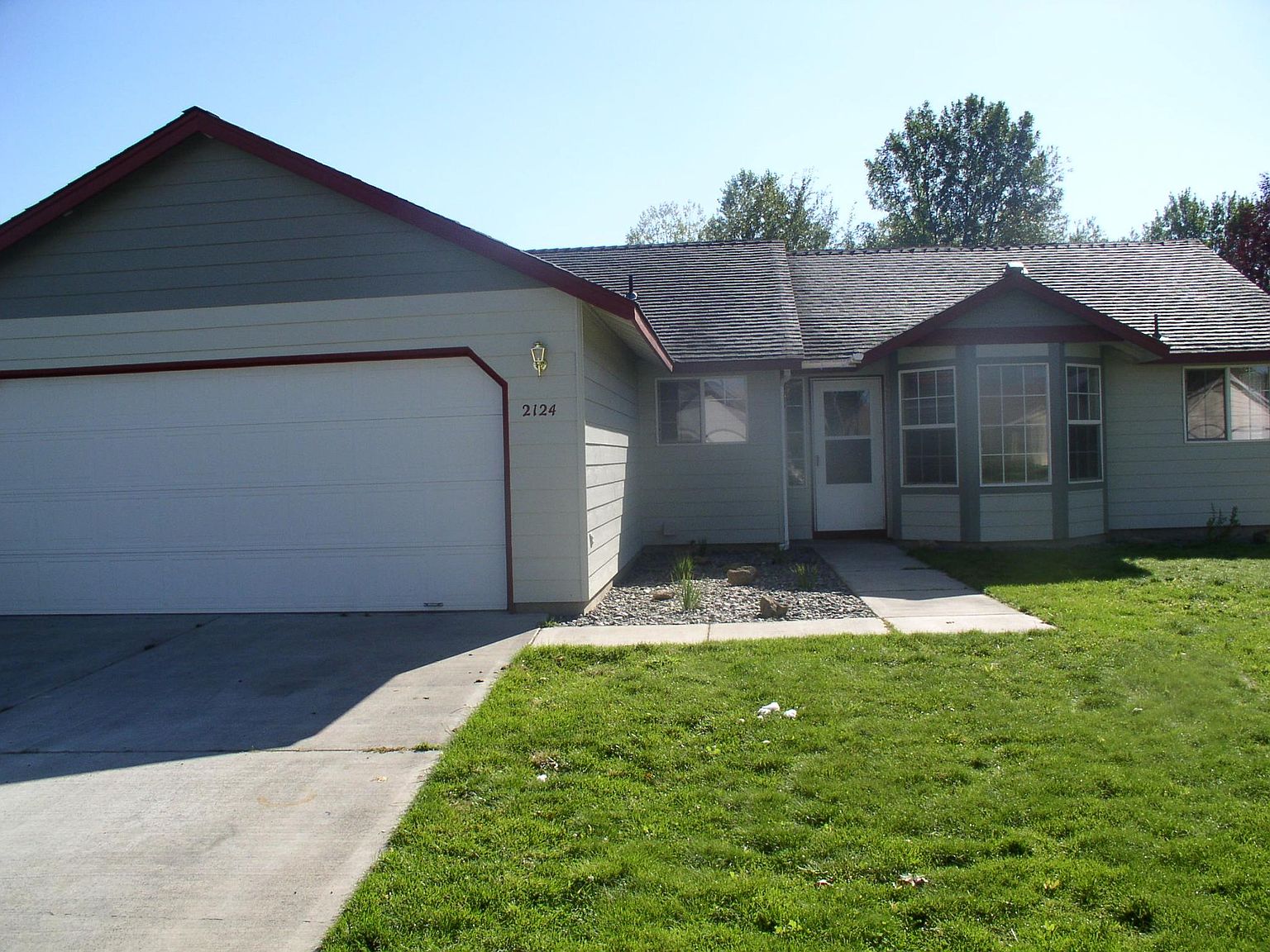2124 SW 28th St, Redmond, OR 97756 | Zillow