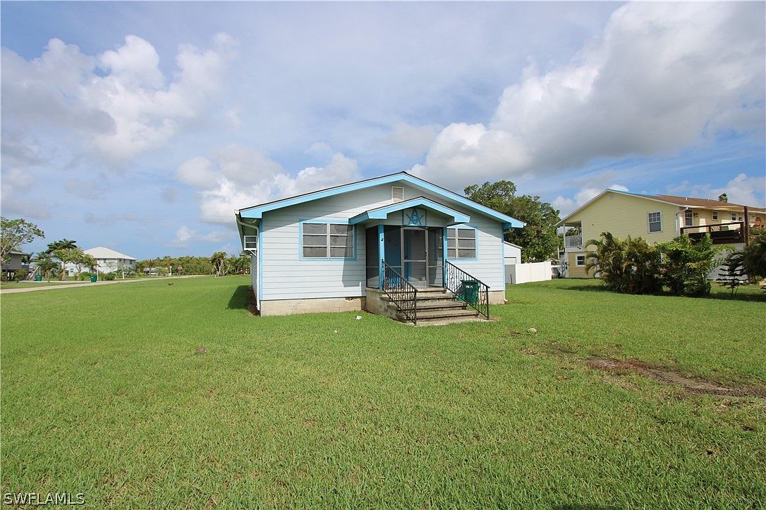 210 Storter Ave S, Everglades, FL 34139 | Zillow