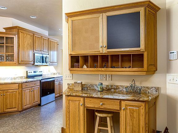 W6941 Rockdale Ln, Greenville, WI 54942 | MLS #50280460 | Zillow