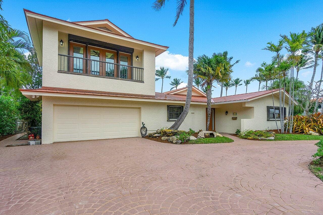 130 Riviera Drive, Riviera Beach, FL 33404 | Zillow