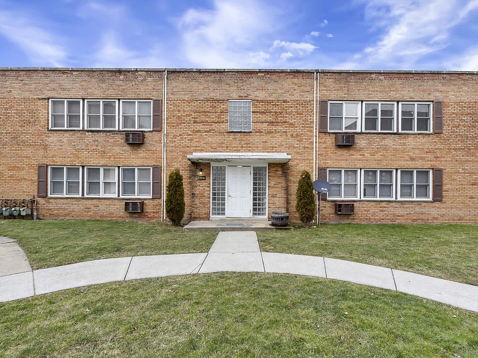 20628 Lorain Rd APT 7, Fairview Park, OH 44126 | Zillow