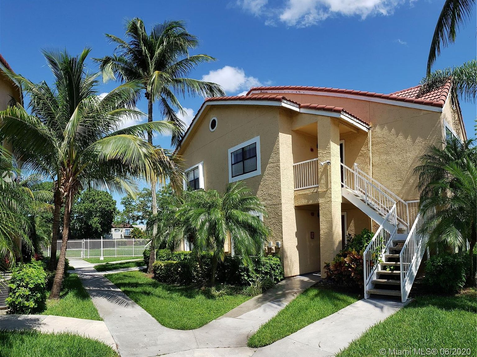 10581 SW 155th Ct APT 1221, Miami, FL 33196 | Zillow