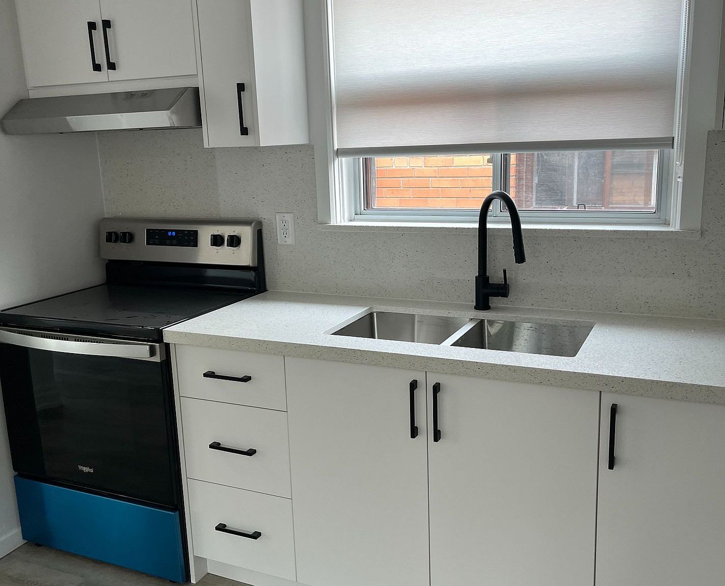 222 Cedric Ave Floor 2, Toronto, ON M6C 3Y1 | Zillow
