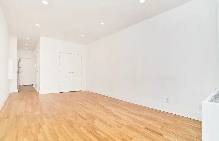 213 East 37th Street #4C in Murray Hill, Manhattan | StreetEasy