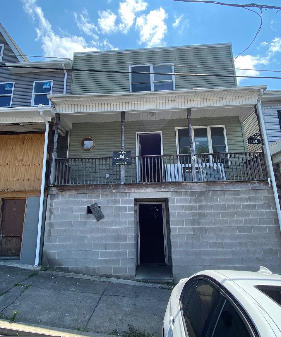 132 W Willow St, Shamokin, PA 17872 | Zillow