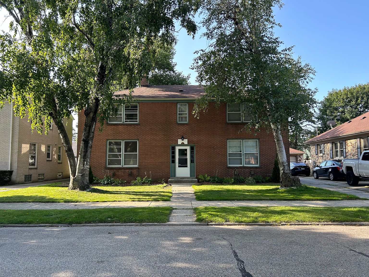 625 Wolff St #2, Racine, WI 53402 | Zillow
