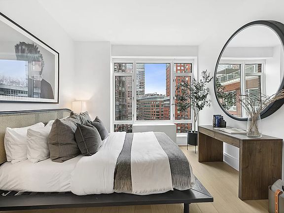 210 Warren St #5N, New York, NY 10282 | Zillow
