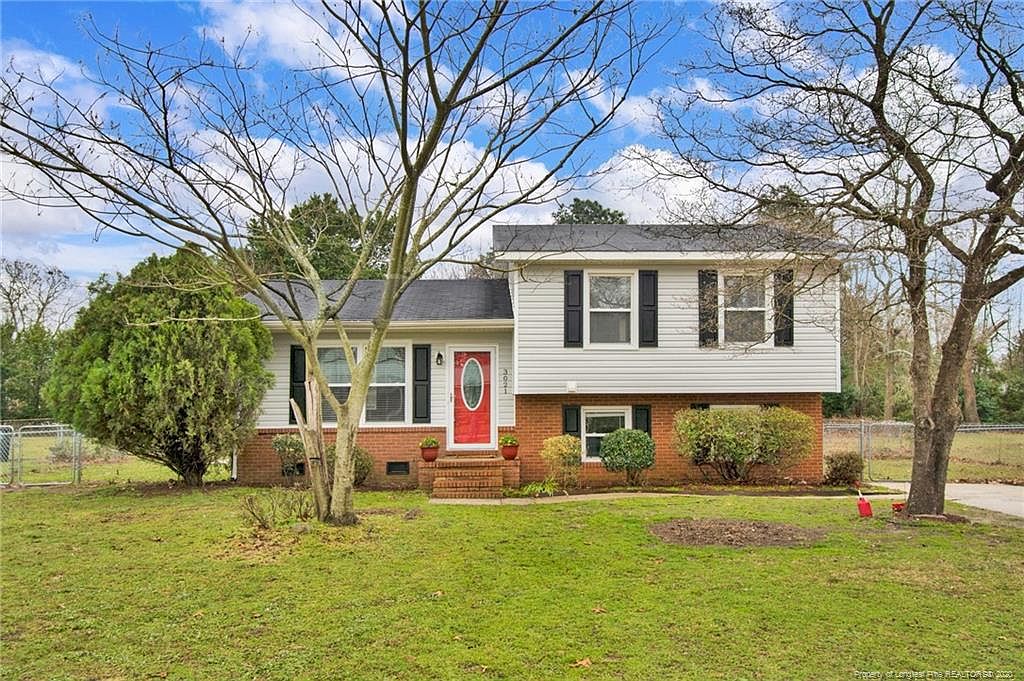 3021 Akron Dr, Hope Mills, NC 28348 | Zillow