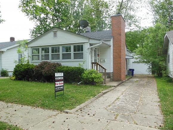 2121 E Whitmer St, Decatur, IL 62521 | Zillow