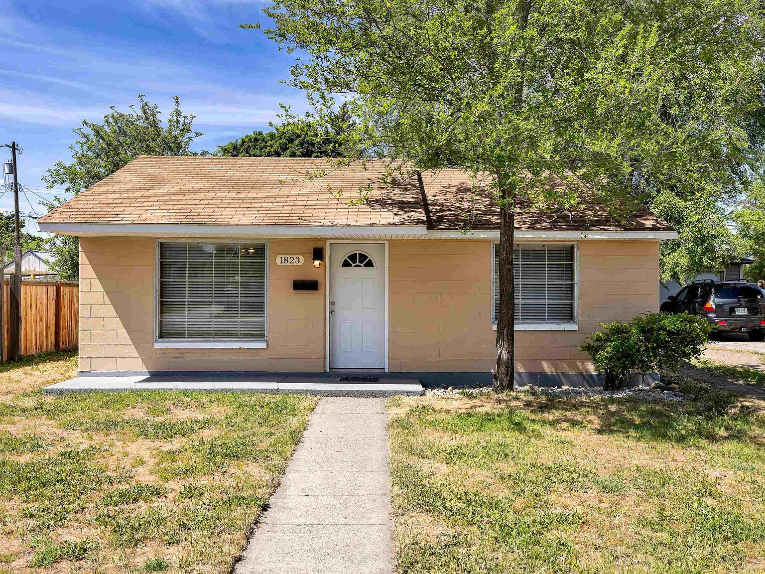 1823 N Lacey St, Spokane, WA 99207 | Zillow