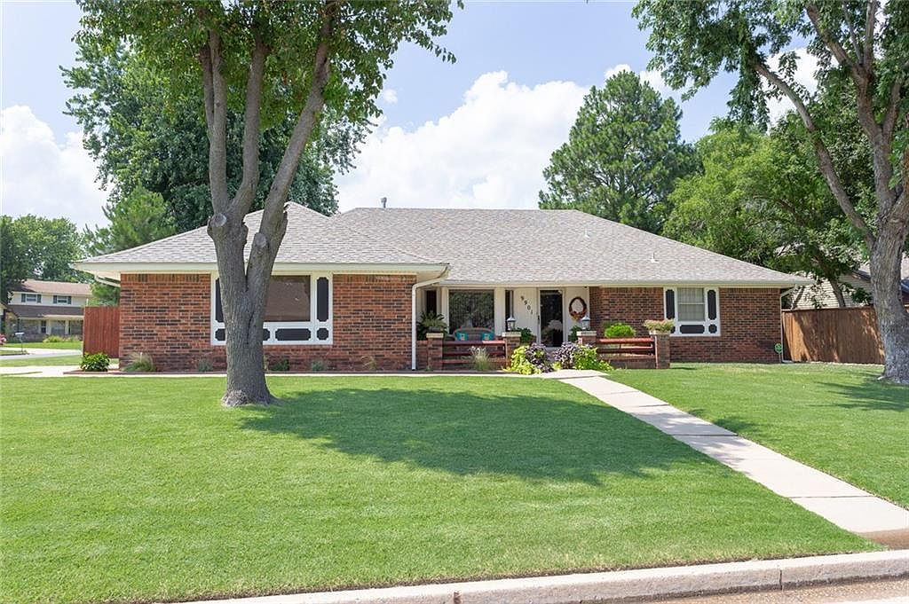 9901 N Hummingbird Ln, Oklahoma City, OK 73162 | Zillow