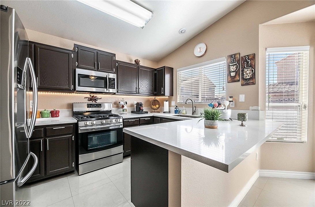 8101 Hercules Dr, Las Vegas, NV 89128 | Zillow