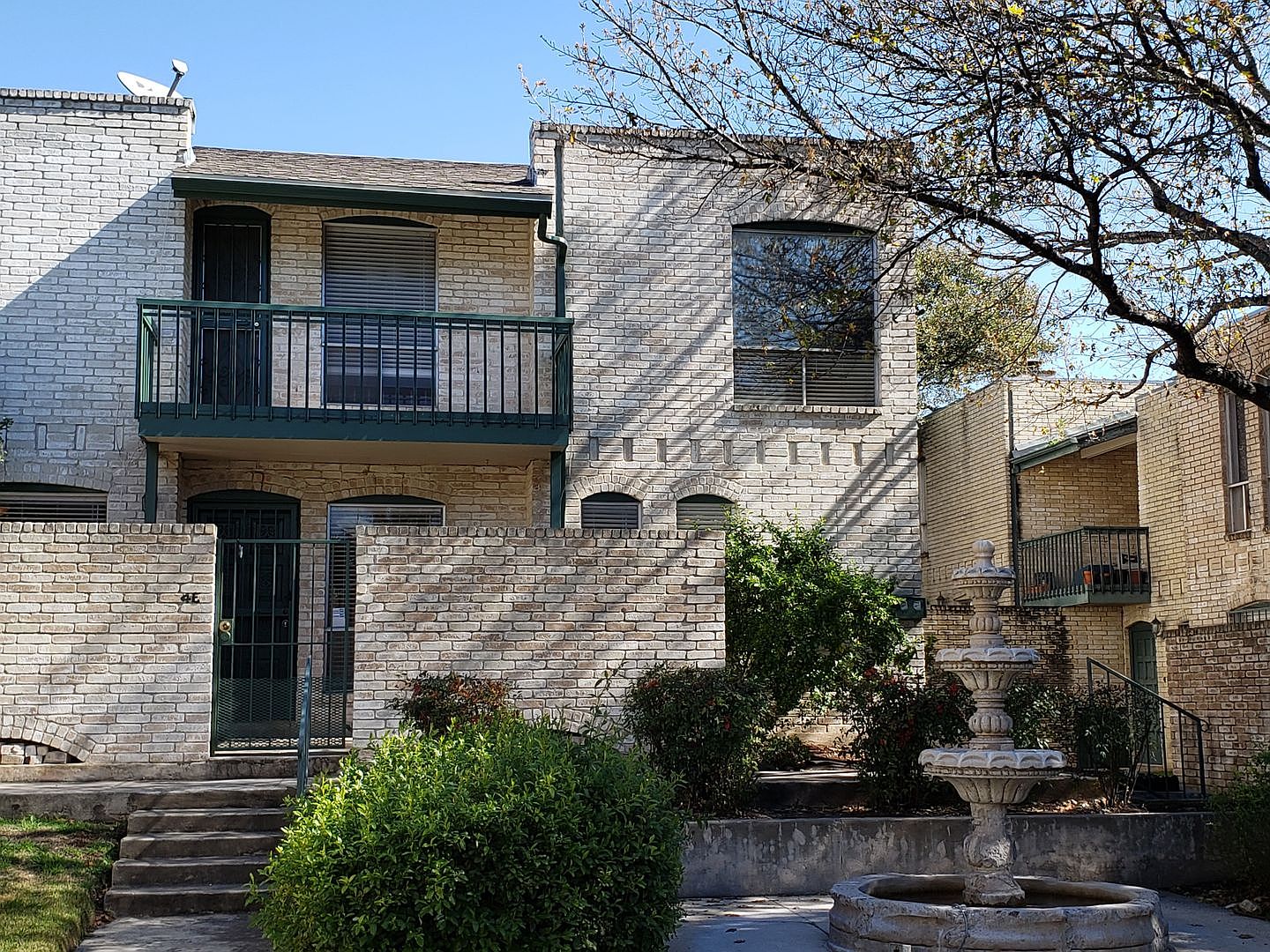9915 Powhatan Dr APT 4, San Antonio, TX 78230 | Zillow