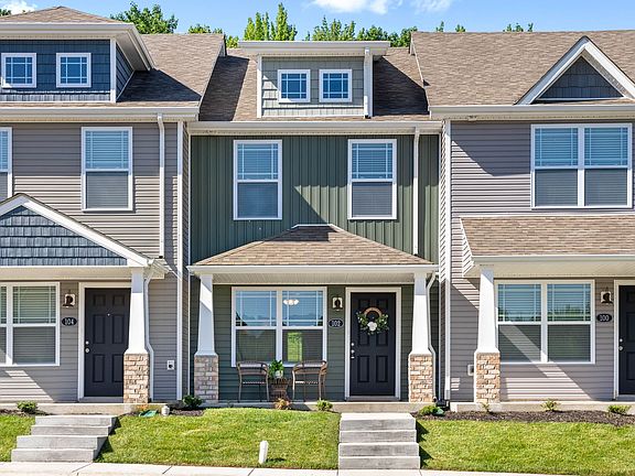 102 Davis Ridge Ln, Clarksville, TN 37040 | MLS #2668727 | Zillow