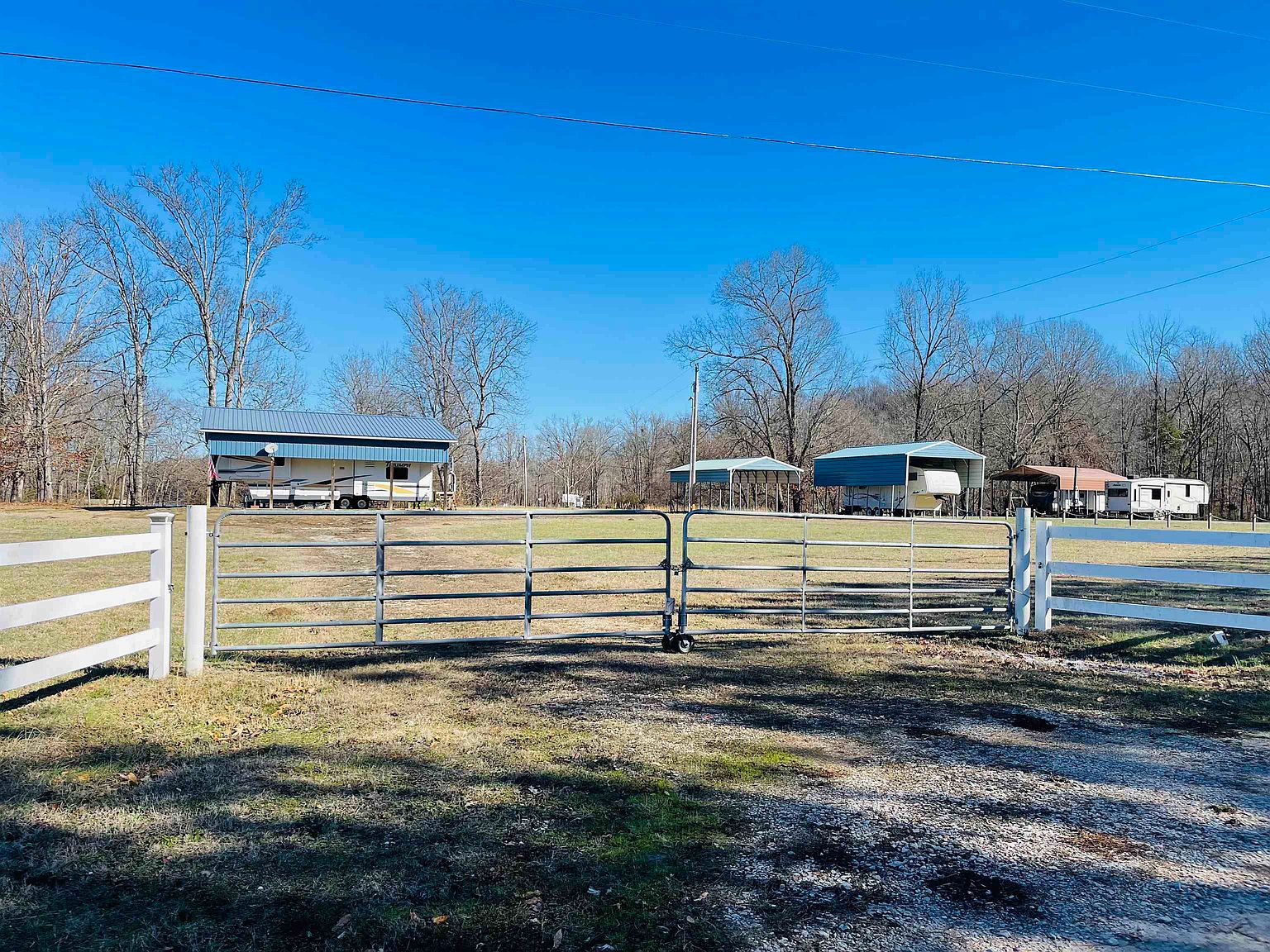 220 Connie Beth Ln, Savannah, TN 38372 | MLS #10164166 | Zillow