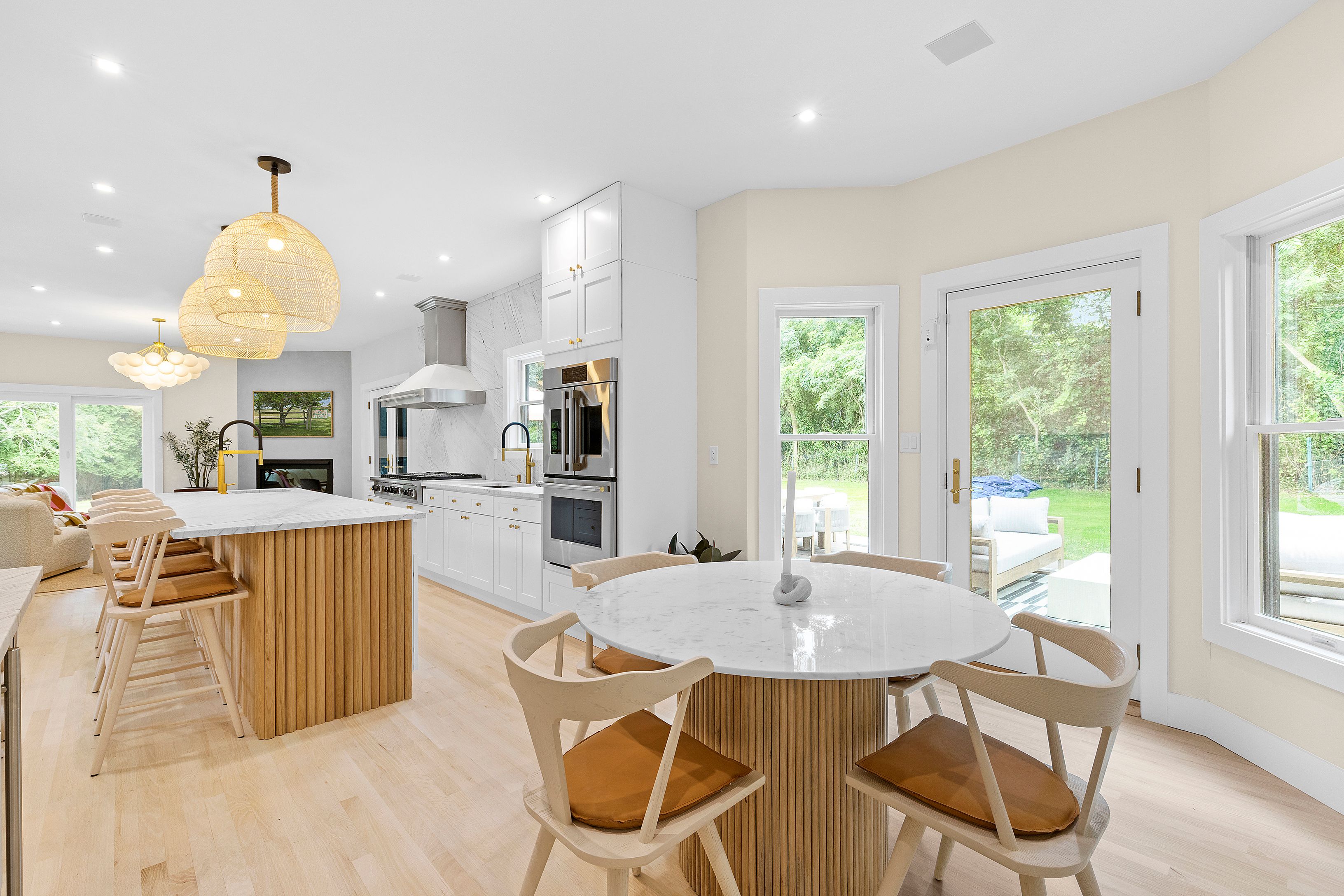 334 Noyack Rd, Southampton, NY 11968 | Out East