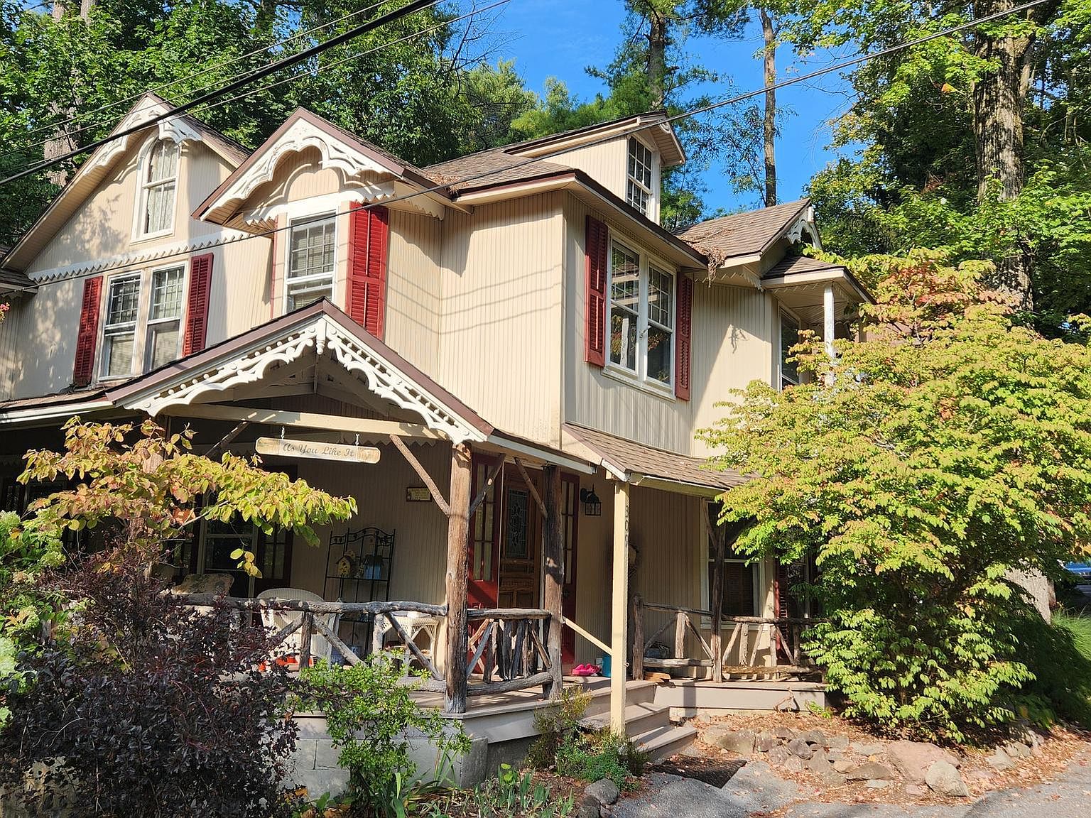 309 S 7th St, Mount Gretna, PA 17064 | Zillow