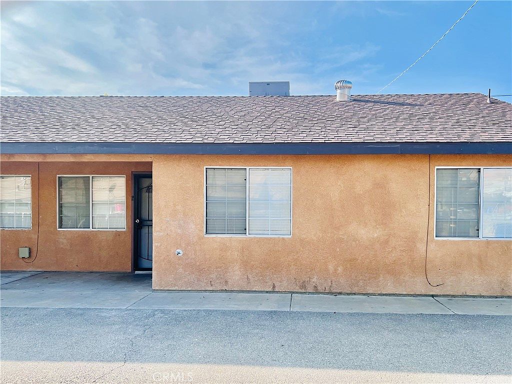 3927 Mitchell Ave #B, Bakersfield, CA 93306 | Zillow