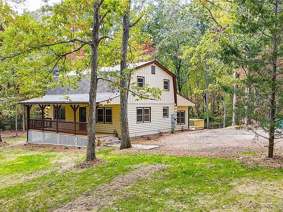 465 Waters Edge, Clarkesville, GA 30523 | MLS #7293369 | Zillow