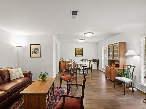 5939 Rutherglenn Dr, Houston, TX 77096 | MLS #13357685 | Zillow