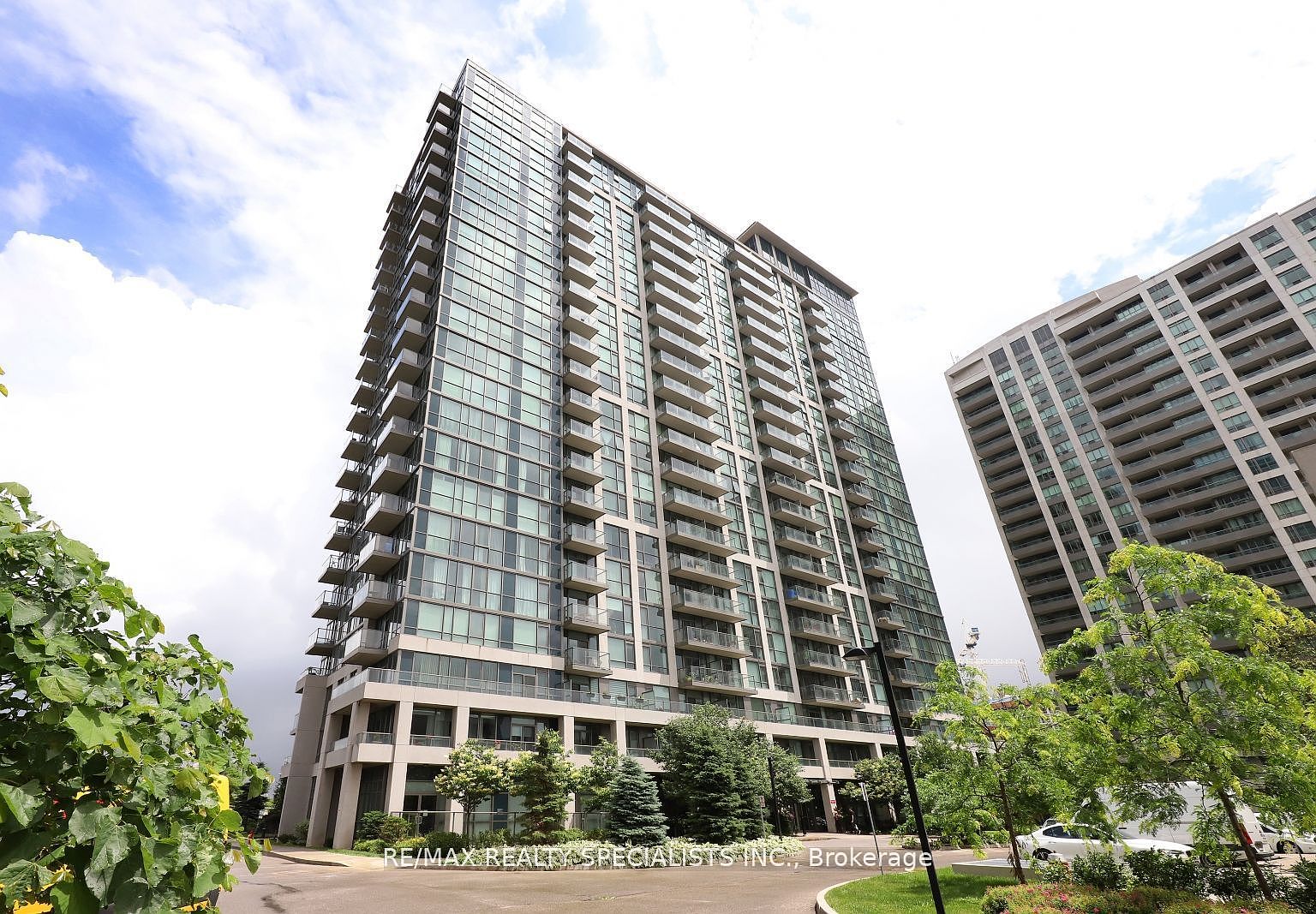 339 Rathburn Rd W #601, Mississauga, ON L5B 0K6 | Zillow