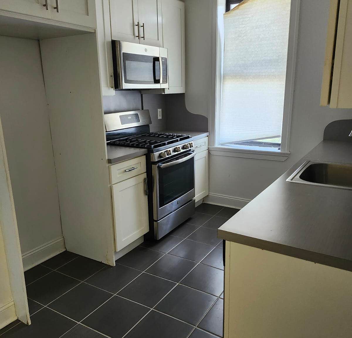 120-10 Queens Blvd #304, Kew Gardens, NY 11415 | Zillow