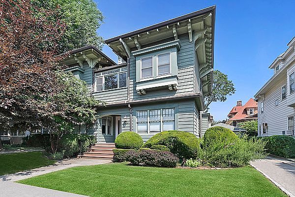 147 Rugby Rd, Brooklyn, NY 11226 | Zillow