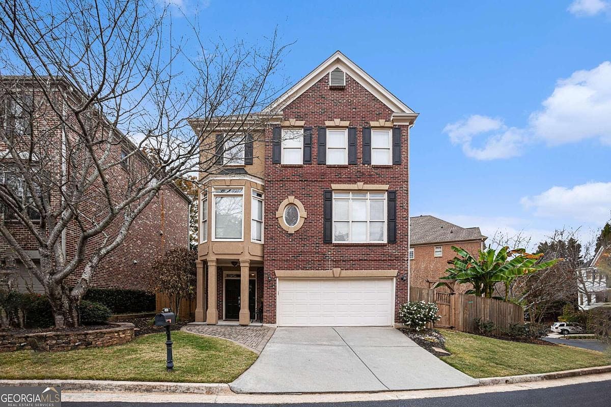 2469 Manor Walk, Decatur, GA 30030 | Zillow