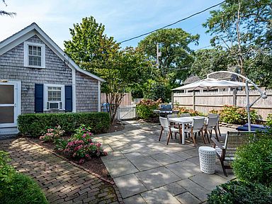 10 Peases Point Way N, Edgartown, MA 02539 | Zillow