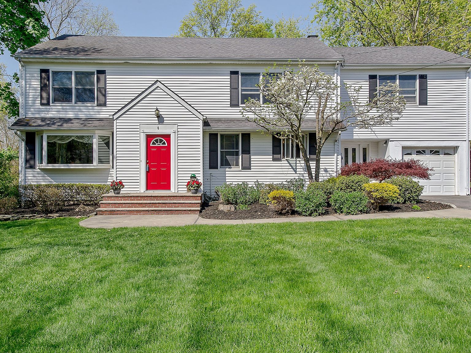 6 Homestead Rd, Edison, NJ 08820 | Zillow