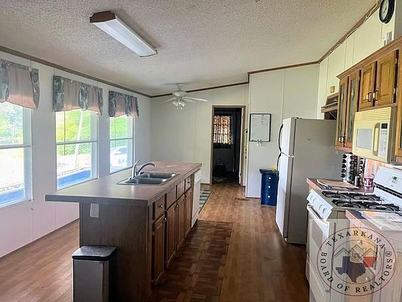 115 County Road 4211, Simms, TX 75574 | Zillow