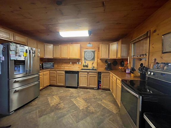 2094 Straight Fork Rd, Gunlock, KY 41632 | MLS #118489 | Zillow