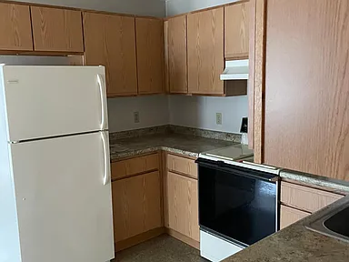 35 Chestnut St Spencer MA | Zillow