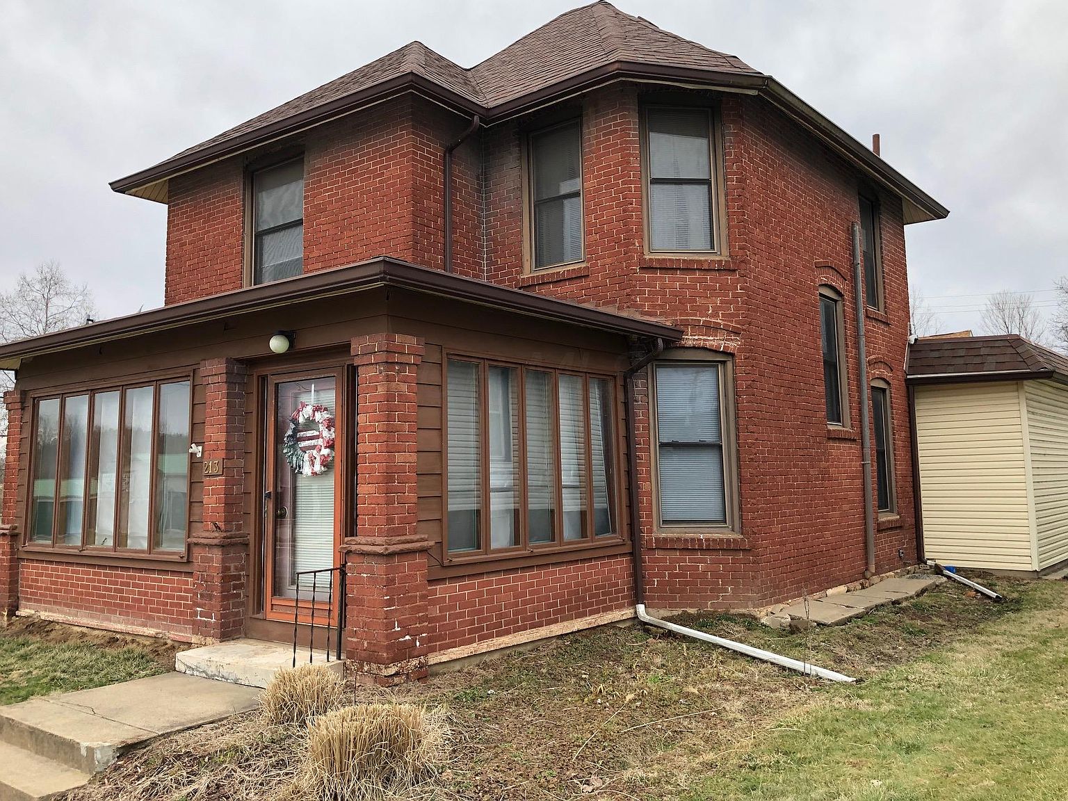 213 W Main St, Junction City, OH 43748 | Zillow