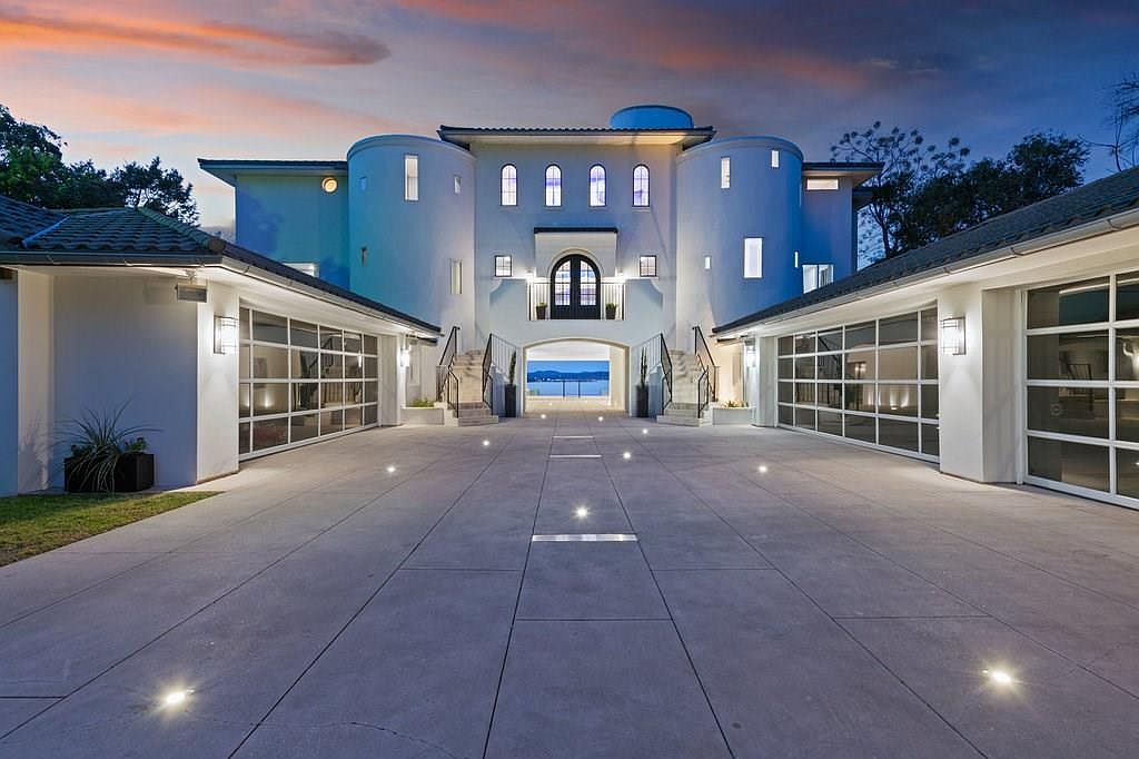 14515 Ridgetop Ter, Austin, TX 78732 | Zillow