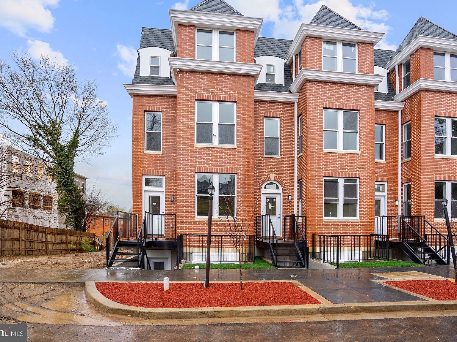 1618 26th Pl SE #2, Washington, DC 20020 | Zillow