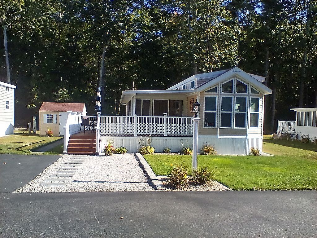1 Seacoast Lane Off Ross Rd #32, Old Orchard Beach, ME 04064 | Zillow