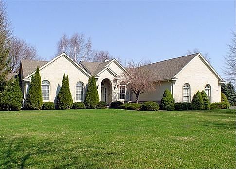 12924 Springbrooke Trl, South Lyon, MI 48178 | Zillow