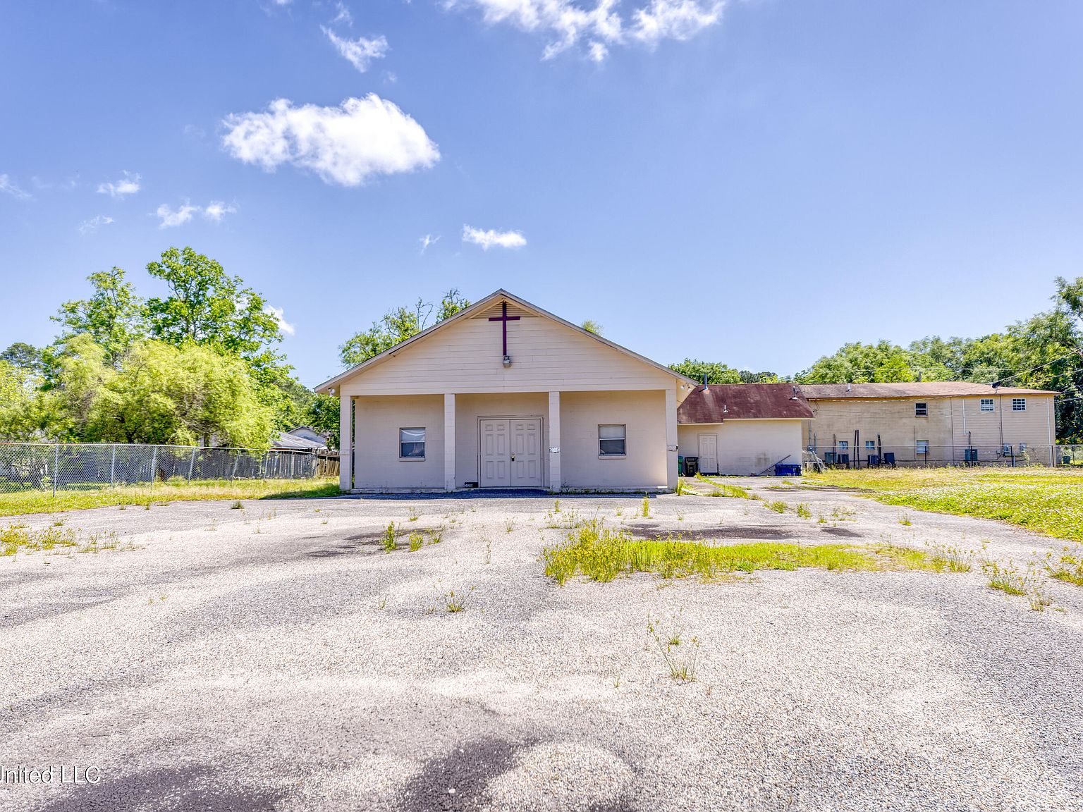 5106 Hubert St, Moss Pt, MS 39563 | MLS #4112437 | Zillow