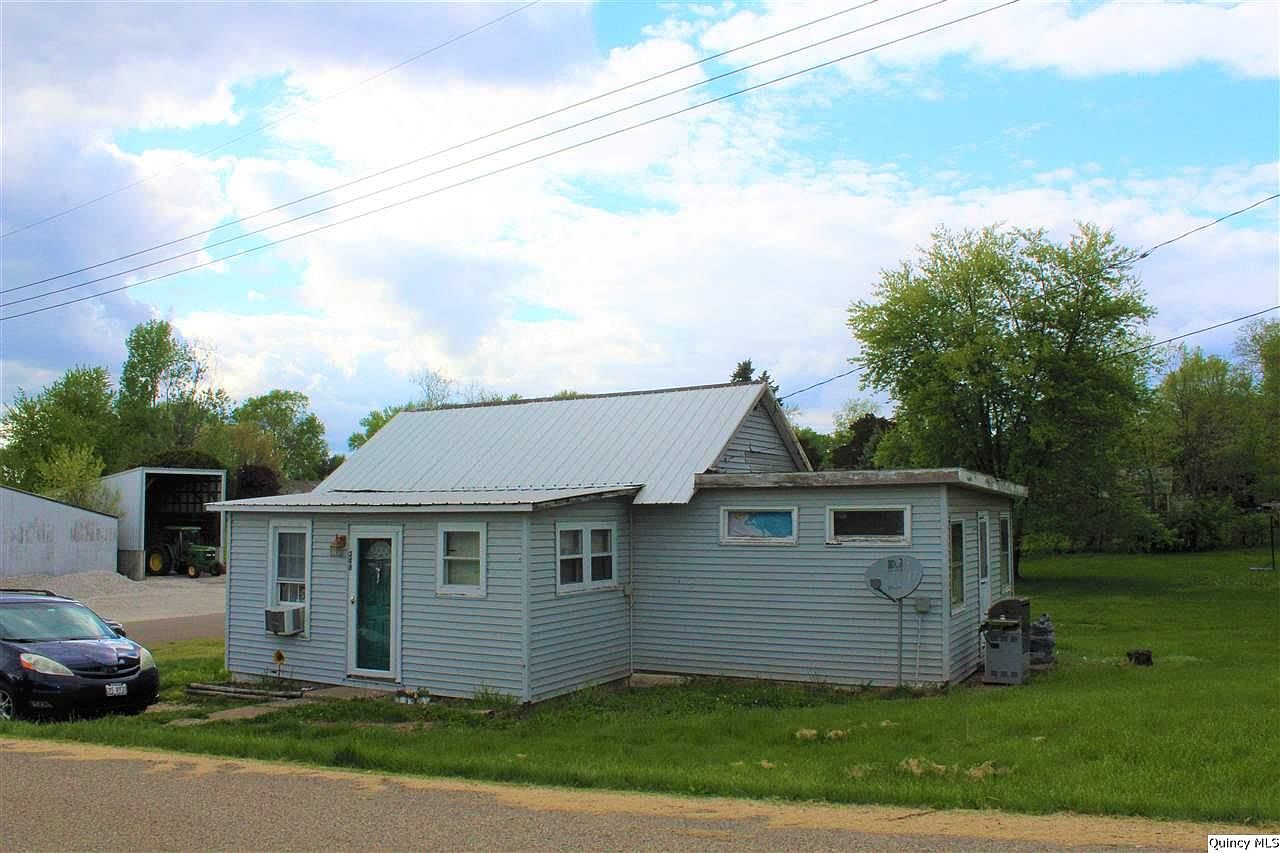 208 W Perkins St, Payson, IL 62360 | Zillow