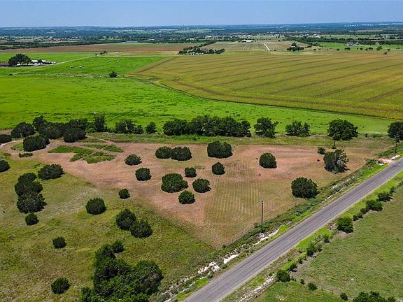 562 County Road 154 Rd, Weir, TX 78626 | MLS #4995613 | Zillow