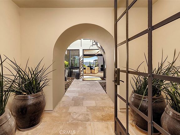 8 Blue Shr, Newport Coast, CA 92657 | MLS #NP24085329 | Zillow