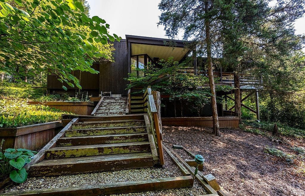 4080 Shollenbarger Rd, Oxford, OH 45056 | Zillow