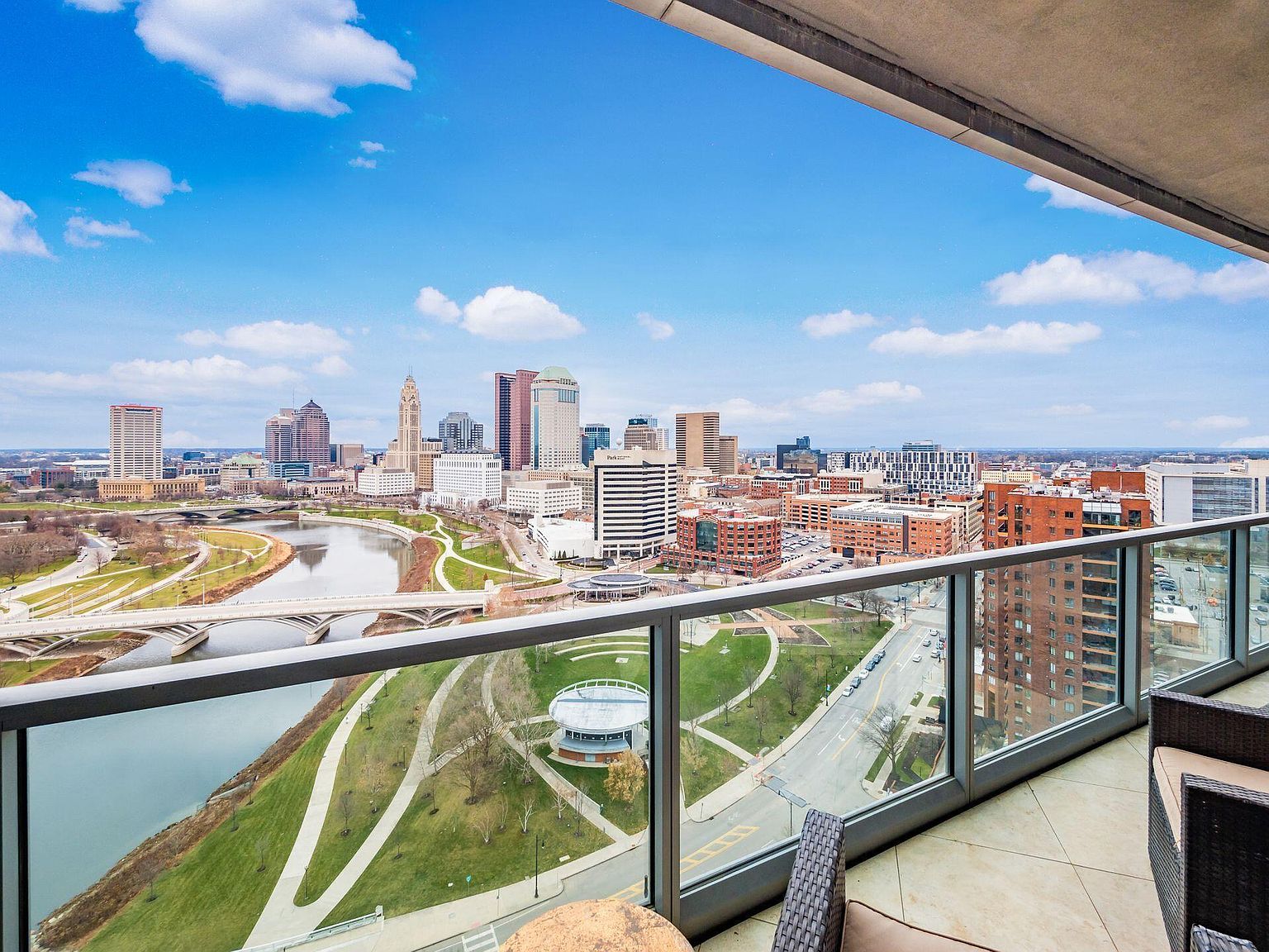 1 Miranova Pl APT 2300, Columbus, OH 43215 | Zillow