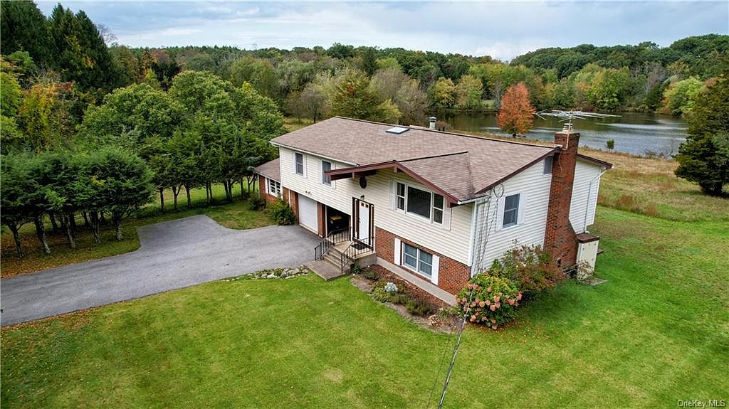 12 Demarest Road, Warwick, NY 10990 | MLS #H6272906 | Zillow