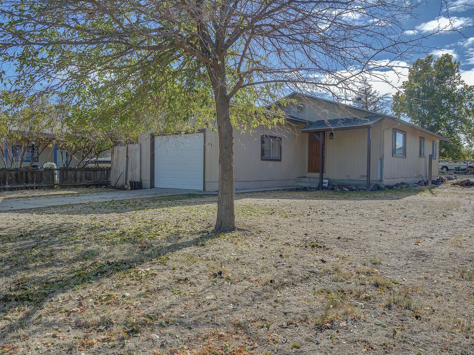 521 W Webb St, Montague, CA 96064 | Zillow