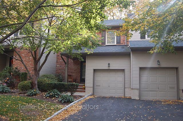 14 Allison Ct, Allendale, NJ 07401 | Zillow