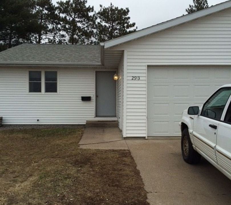 2913 1st St S, Wisconsin Rapids, WI 54494 | Zillow